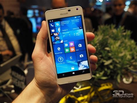 Всем полицейским Нью-Йорка выдадут Windows-смартфоны