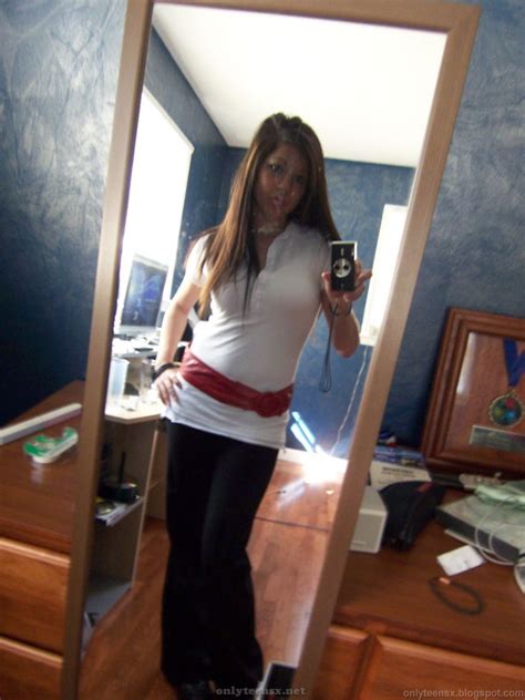 Caseirasvalen A Inedito Novinha Perdeu O Pen Drive Com Fotos