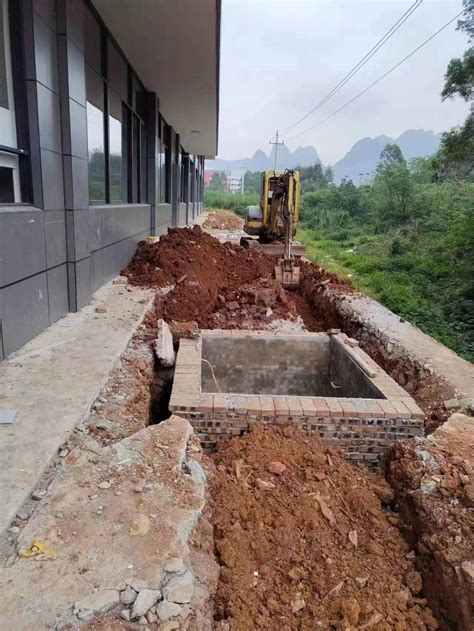 新校区扩建项目实训中心 楼 年 月份建设进度简报 桂林航天工业学院基建处