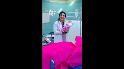 فیلم زایمان کوچولوترین مادر ایرانی در سال 1401 مادر خودش هنوز عروسک است