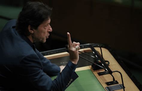Imran Khan To Dissolve Pakistans Assemblies On Dec 23 Bloomberg