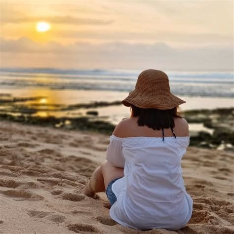 Yustine Tine Justcallmetine • Threads Say More