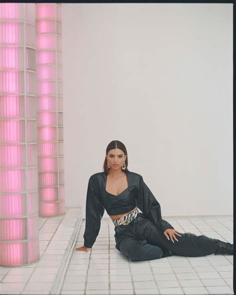 Emily Ratajkowski Become The New Face Of Nasty Gal 38 Photos The