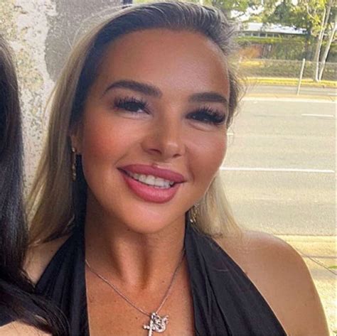 Sharona King Sharona King Updated Her Profile Picture