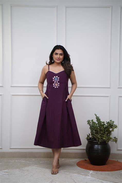 Sleveless Set Taana Baana