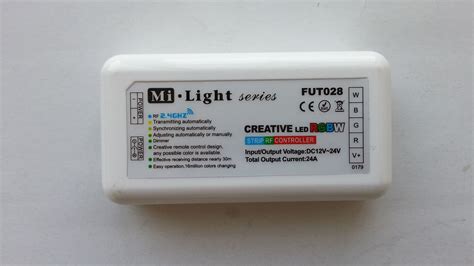 MiBoxer FUT Mi Light Synchronous RGBW LED Controller