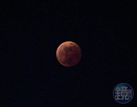 月全食、紅月掩天王登場！ 明天氣仍不穩「2區留意大雨」