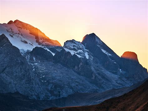 Giau Pass Snow Mountains Sunrise Sunshine Italy 5k Preview