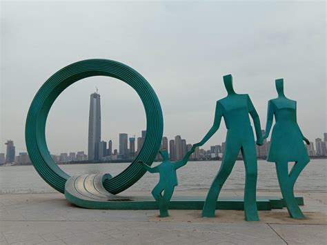 武汉户外拓展 少年儿童户外拓展新去处，汉口江滩儿童友好公园25日开放 丫空间