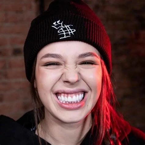 Instasamka And Moneyken «Респиратор Бабушкина