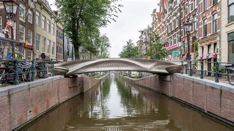 Long Awaited 3d Printed Stainless Steel Bridge Opens In Amsterdam
