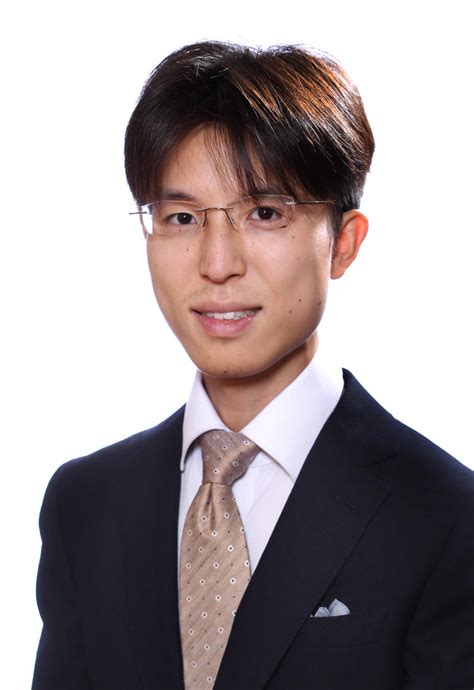 Hengrui Zhang Electrical And Computer Engineering