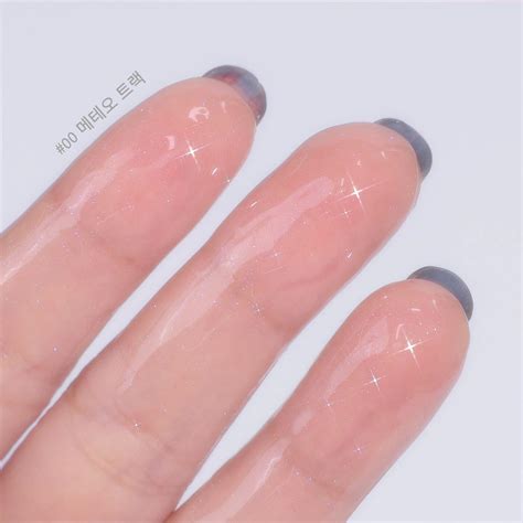 롬앤의 오픈오피스 빛을 담아 섬세하게 반짝이는 𝑟𝑜𝑚𝑎𝑛𝑑 𝑔𝑙𝑖𝑡𝑡𝑒𝑟 ⁺‧₊‧⁺‧₊‧⁺‧₊‧⁺‧₊‧⁺‧₊‧⁺‧₊‧⁺⁺‧ 01 멀티빔 진주 G01 스노이 G05