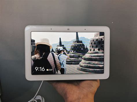 The Google Nest Hub Makes Life Easier NXT