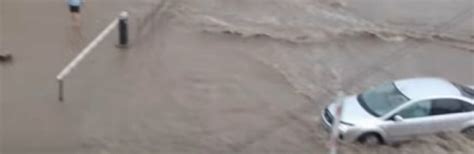 Шалена гроза пре в ці області України з лютою силою потоки води хлинуть на ці міста