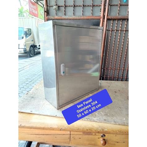 Jual Box Panel Listrik Panel Box Listrik Stainless Indoor X X Cm Shopee Indonesia
