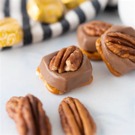 Pretzel Turtle Bites Cookies For Days