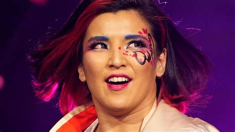 Hikaru Shida Returns To Aew Quickly Added To Top Storyline