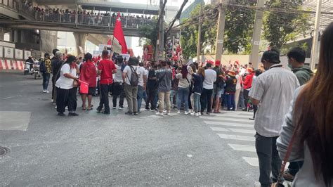 ထိုင်းနိုင်ငံ၊ ဘန်ကောက်မြို့ မြန်မာသံရုံးရှေ့မှာ ဒီကနေ့ ဖေဖော်ဝါရီ ၁ ရက