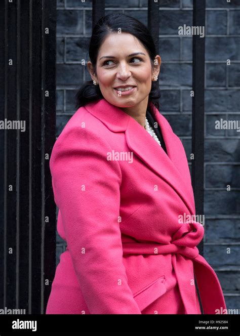 Priti Patel Mp Fotos Und Bildmaterial In Hoher Auflösung Alamy