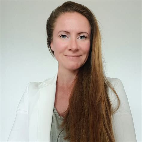 Tina Popovic Leiterin Reinigung Rigi Bahnen AG XING