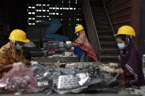 E Waste Partnership For A Lead Free Future