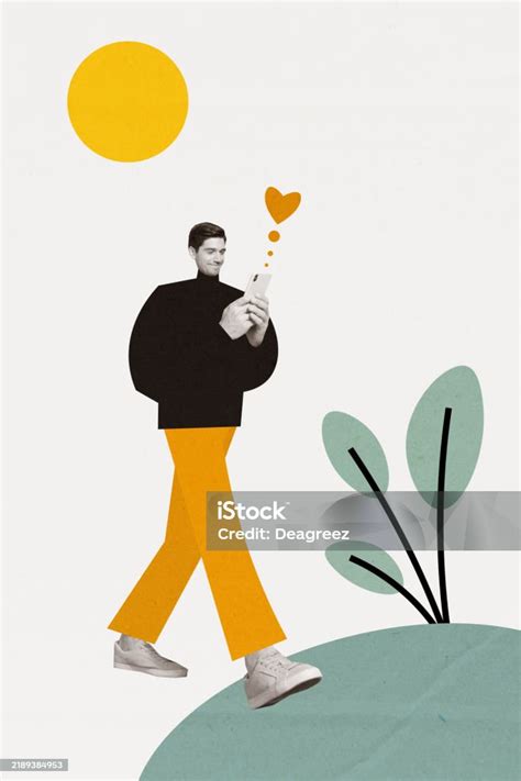 그림 배경에 고립 된 낭만적 인 게시물 Sms를 쓰는 잘 생긴 멋진 남자의 이미지 콜라주 스케치 합성 이미지에 대한 스톡 사진 및 기타 이미지 Istock