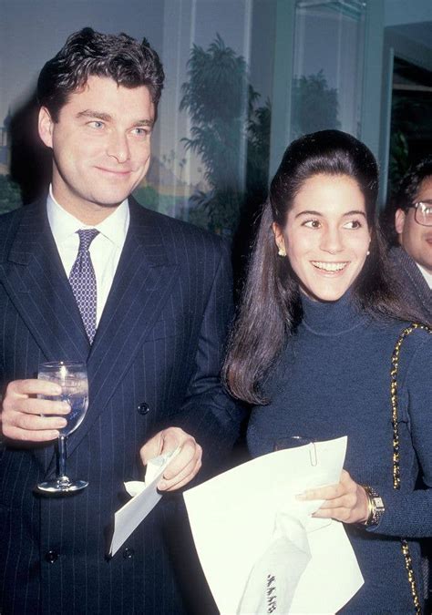 80s Screen Queen Jami Gertz Looks So Different In Rare Appearance With