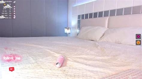 Watch Chatp19 Strip Striptease Cam Porn Spankbang