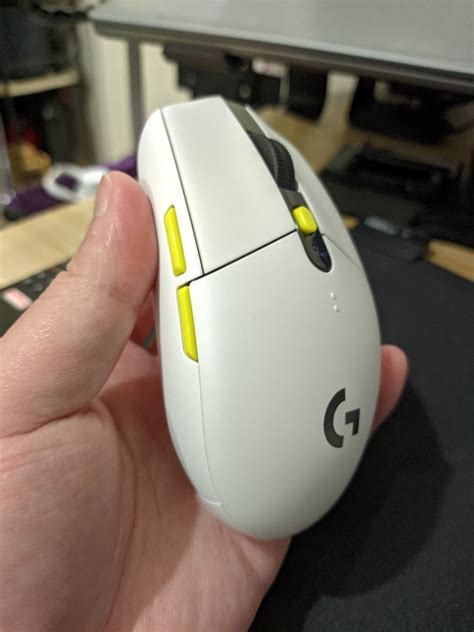 Logitech G304 Se Special Edition Wireless Mouse Computers And Tech Parts And Accessories Mouse