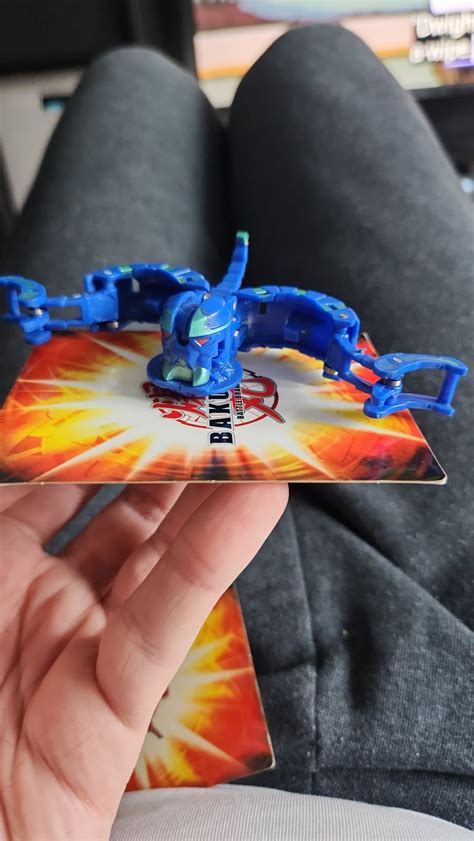 870g Aquos Scorpion R Bakugan
