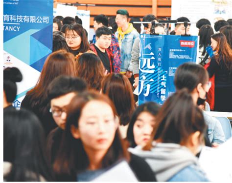 Java开发工程师、生物医药研发、软件研发、芯片设计南京市新近发布《2021年度八大产业链紧缺人才需求目录》，分析人才供需状况，加速紧缺人才集聚，促进产业链高质量发展。