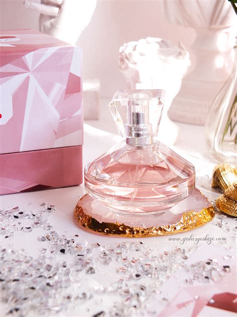 Luminata Avon Perfume luminata avon - REYJEWISH ELECTRONIK