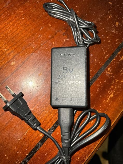 Psp Game And Charger Battery R Psp