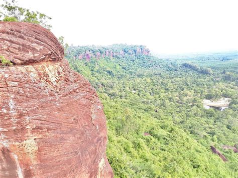 รูป หินสามวาฬ ภูสิงห์ บึงกาฬ Wongnai