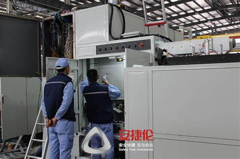 东海橡塑到访安捷伦新工厂参观及考察链式自动滚胶机