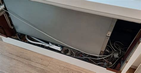 인테리어 후 입주청소 진행했습니다 라이에이터 안이 정말 더러웠는데 꼼꼼하게 진행해주셨고 데코타일 코팅작업 창문 청소 정말 깔끔하게 마무리해주셨습니다 기대이상입니다