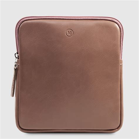 TECH Organizer Nude Organizador De Cables Y Accesorios