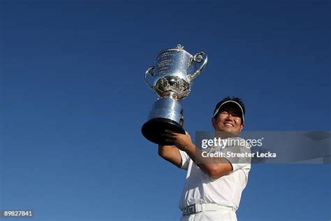 Y E Yang Golf Photos And Premium High Res Pictures Getty Images