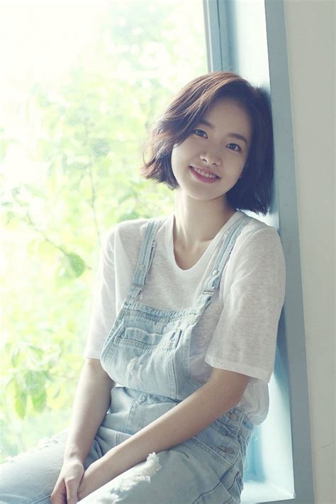 Lee Shi Ah 이시아 Picture Gallery Hancinema The Korean Movie And Drama Database