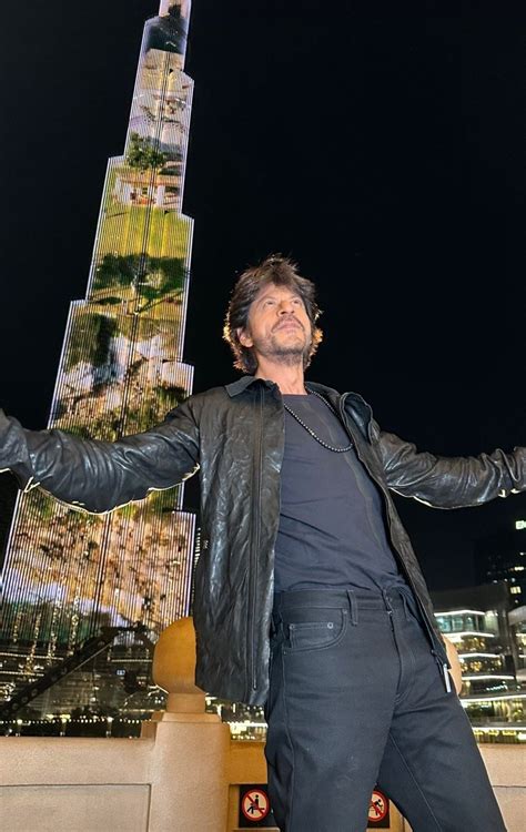 Srk With Pathaan Director Siddharth Anand At Burj Khalifa For The