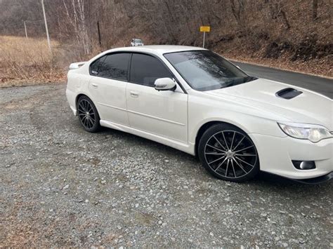 Субару Легаси Б4 2003 г в Находке МАШИНА 260Л С не правильно