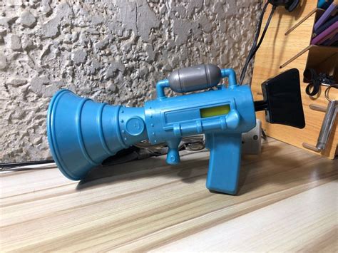 Minions Fart Gun Hobbies And Toys Toys And Games On Carousell