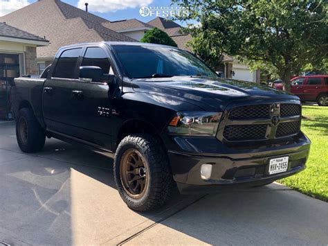 2019 Ram 1500 Classic With 20x10 24 Method Mr605 And 30555r20 Fuel