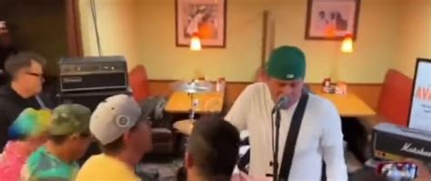 After Recreating Live Withouts Infamous Dennys Performance Blink 182 Are Now Taking The Band