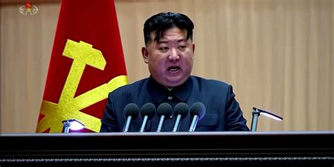 ကလေးမွေးဖွားနှုန်းကျဆင်းမှု ဖြေရှင်းရန် မြောက်ကိုရီးယားခေါင်းဆောင် တောင်းဆို