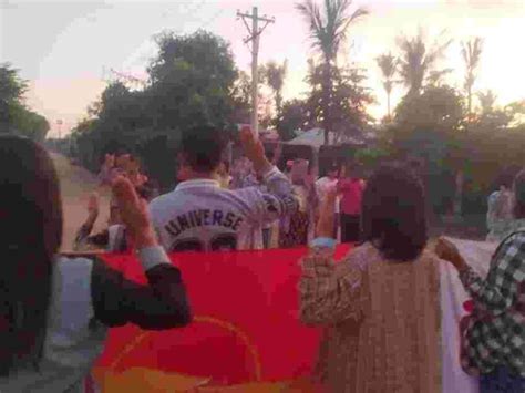 အားမာန်သစ် သပိတ်စစ်ကြောင်းက စစ်အာဏာရှင် တော်လှန်ရေး ဆန္ဒပြ Khit Thit Media