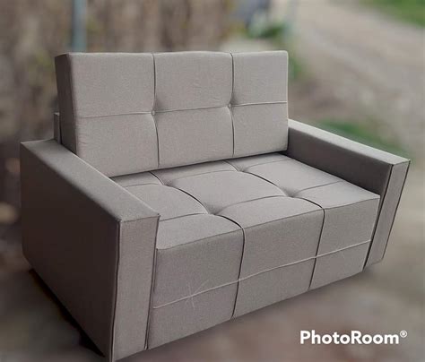 გასაშლელი დივნები და სავარძლები