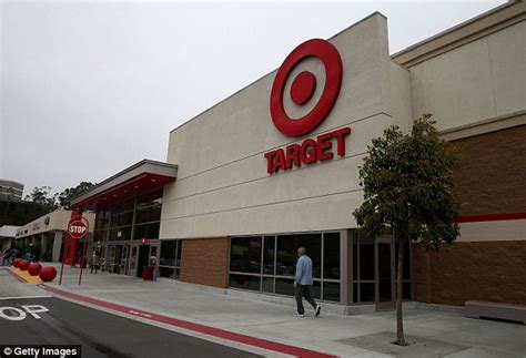 Target to close 13 stores nationwide amid plummeting profits | Daily ...