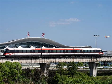 风驰电掣！中国首条磁浮盾构隧道——长沙磁浮快线双线贯通！ 见道网
